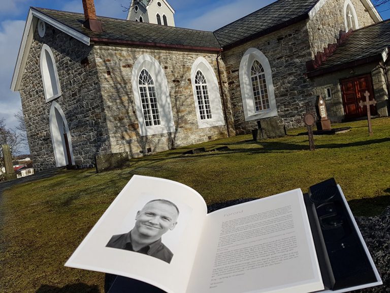 Glede og trøst i sang | Midtinorge